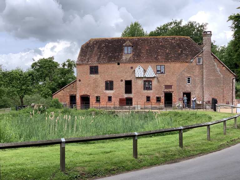 Top 10 Hikes and Walks around Sturminster Marshall | Komoot