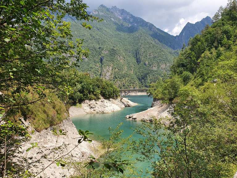 Die 10 schönsten Wanderungen rund um den Lago del Mis | Komoot