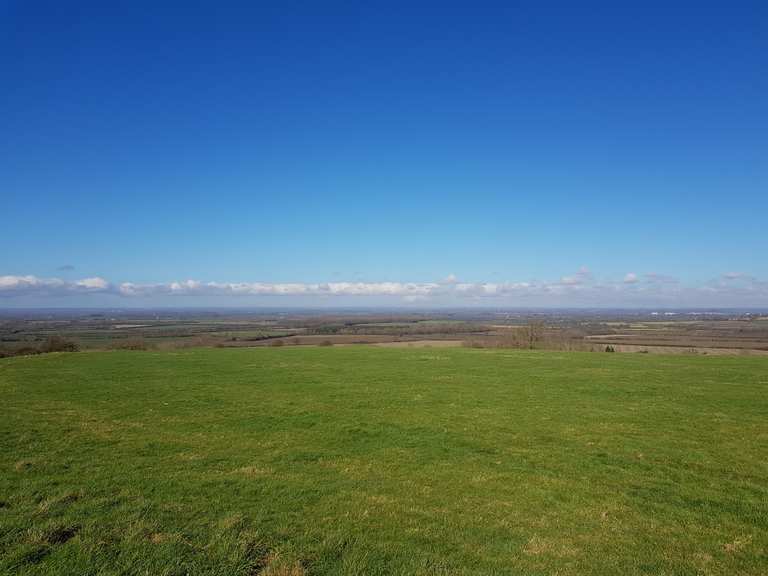 Top 10 Hikes and Walks around Castle Eaton | Komoot