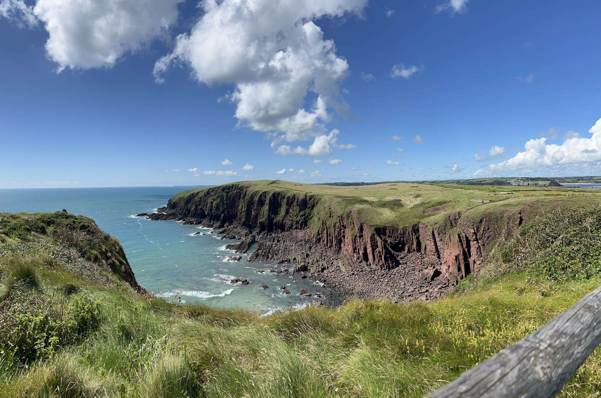 Top 10 Hikes and Walks around Tenby | Komoot