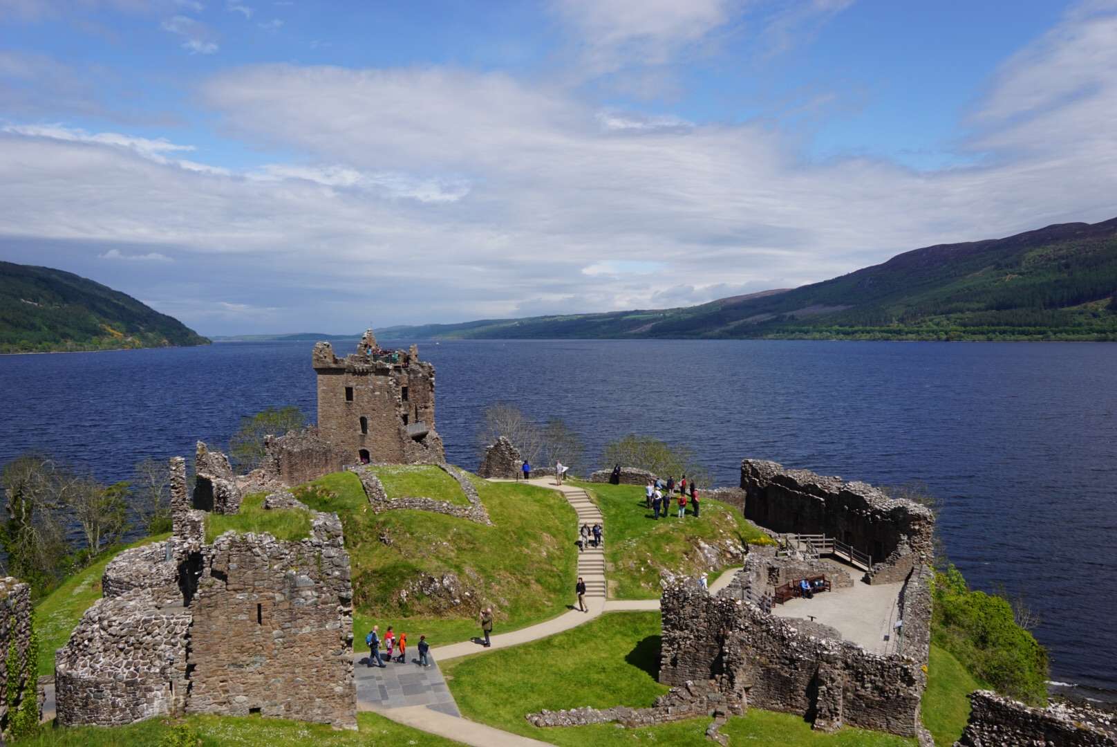 Top 10 Hikes and Walks around Loch Ness | Komoot