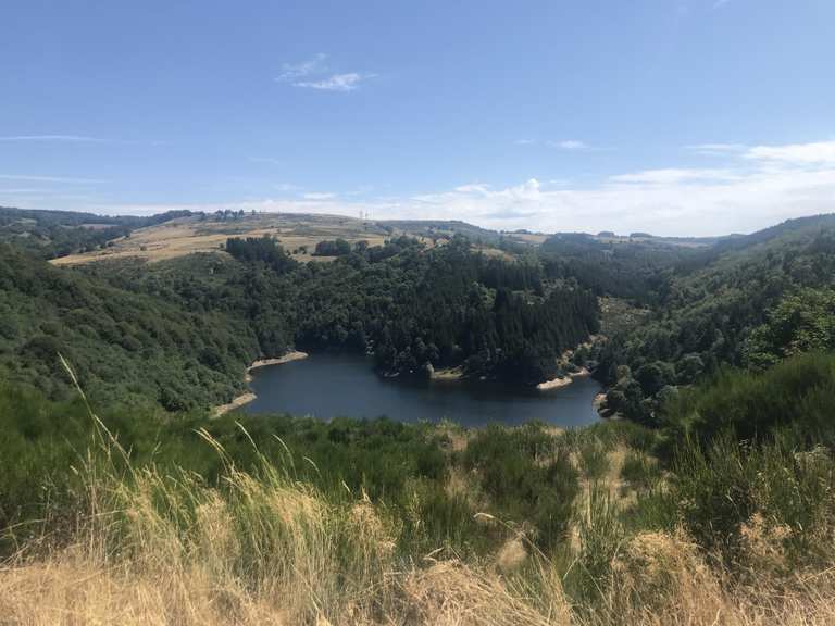Top 10 randonnées et balades autour du Lac De La Palisse | Komoot