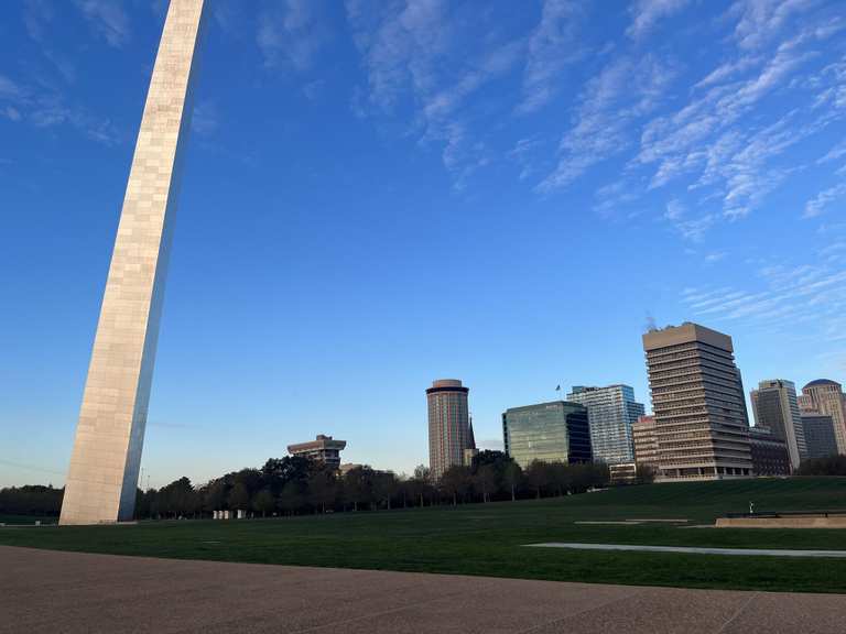Top 10 Most Beautiful Road Biking Routes in Gateway Arch National Park ...