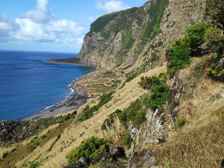 Top 10 Hikes and Walks around Lakea Funda das Lajes | Komoot
