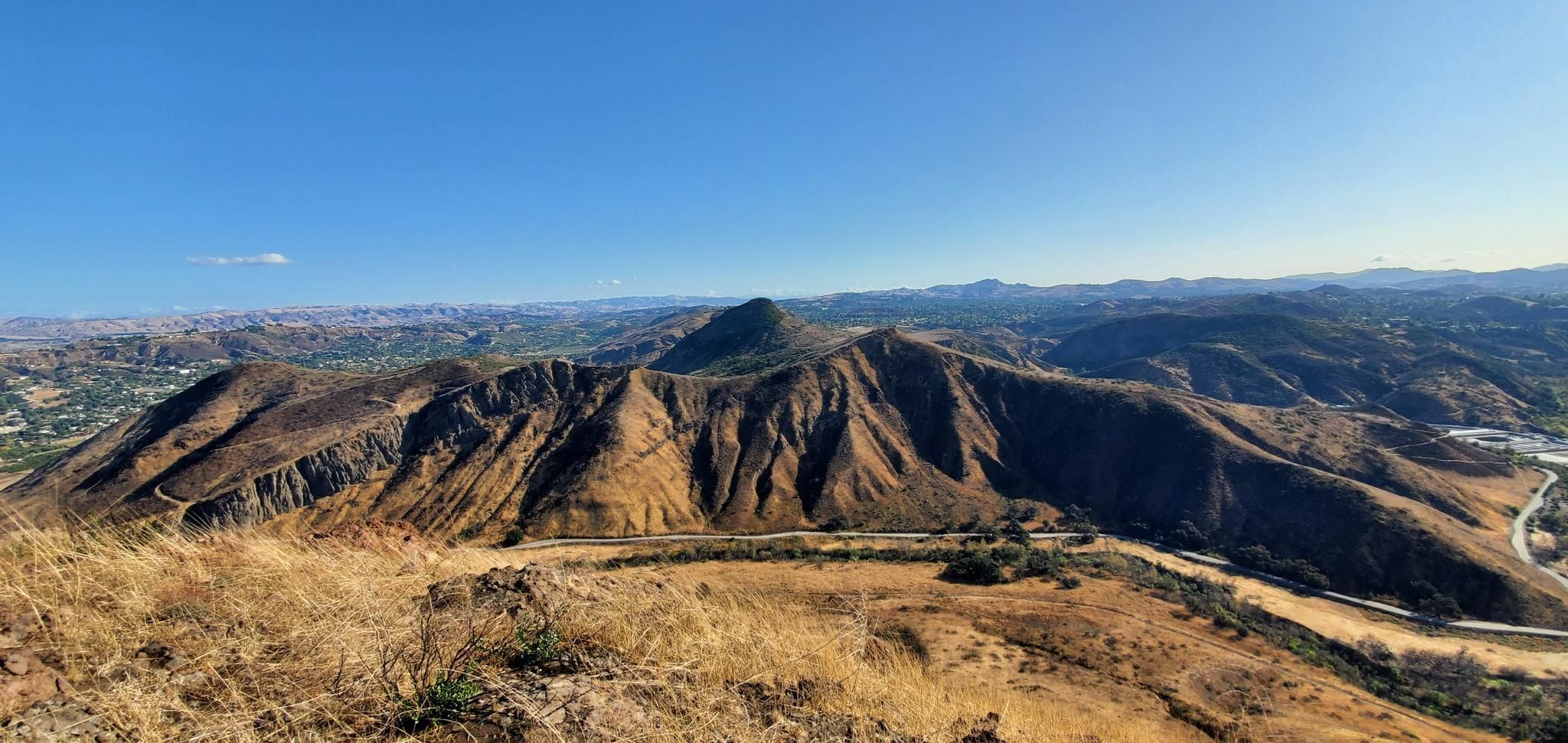 Top 20 Hikes and Walks around Camarillo | Komoot