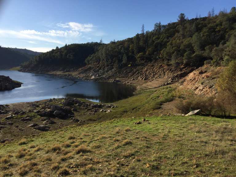 Top 10 Hikes and Walks around Auburn Lake Trails | Komoot