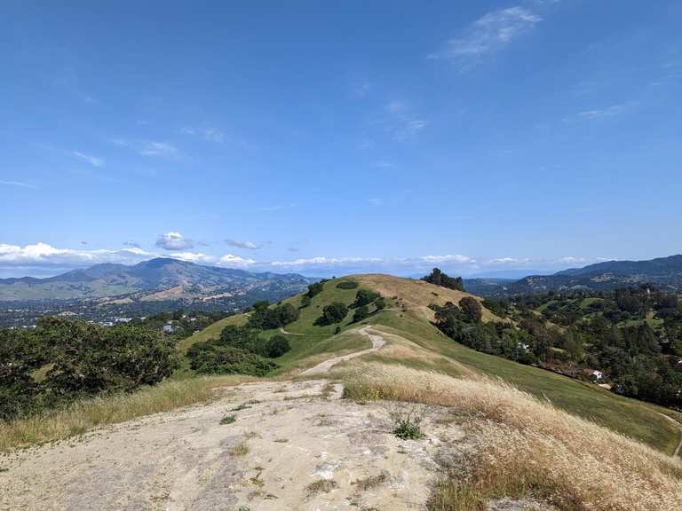 Top 5 Hikes and Walks around Reliez Valley | Komoot