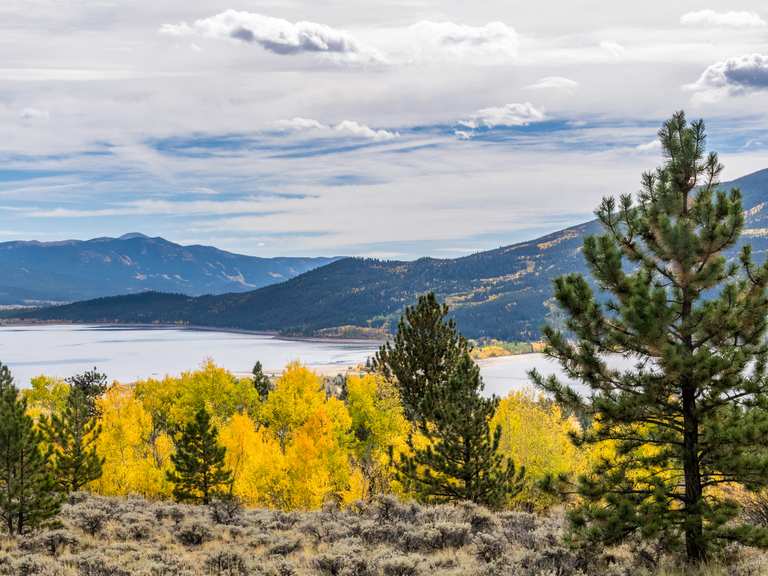 The best walks and hikes around Twin Lakes | Komoot