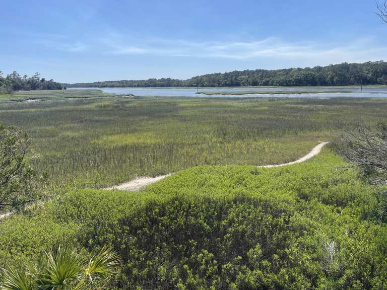 Top 10 Hikes and Walks around Dutch Island | Komoot