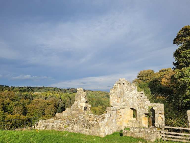 Top 10 Hikes and Walks around Mulgrave Woods | Komoot