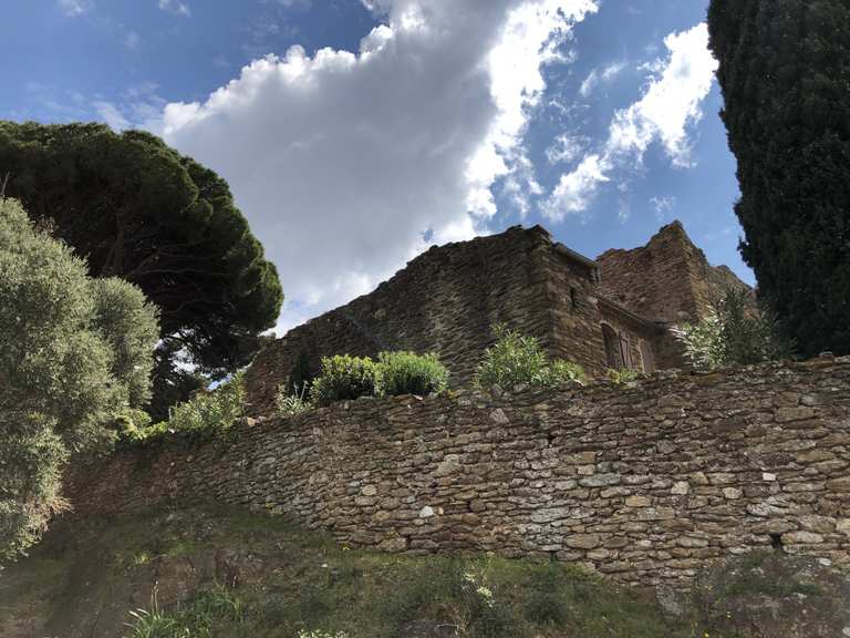 Top 20 Castles in the Provence | Komoot