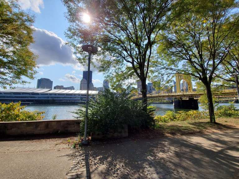 Top 5 Hikes and Walks around Fox Chapel | Komoot