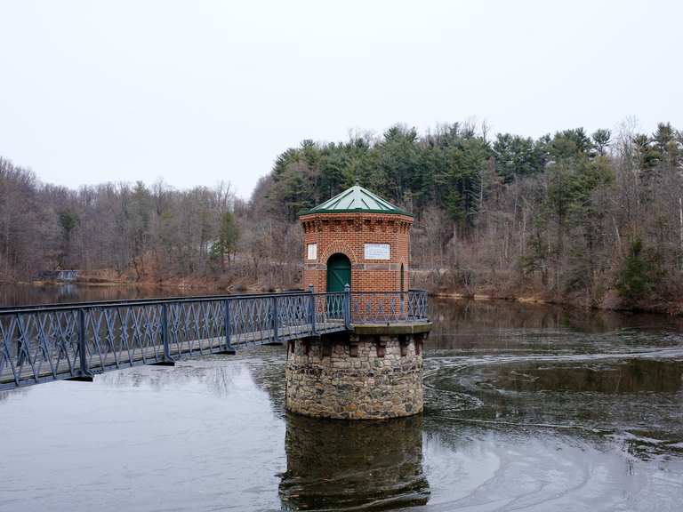 Top 5 Hikes and Walks around Fox Chase | Komoot