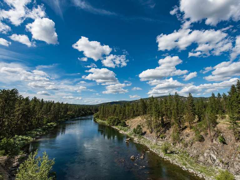 Top 9 Hikes and Walks around Country Homes | Komoot