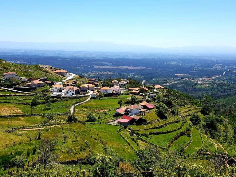 Top 6 randonnées et balades autour de Caparrosa e Silvares e Silvares e ...