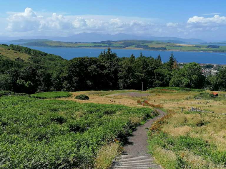 Top 10 Hikes and Walks around Largs | Komoot