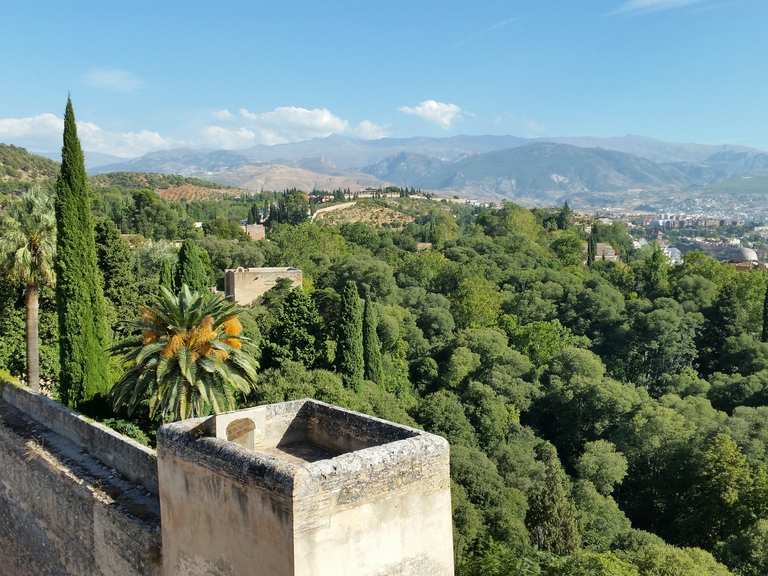 Top 10 Hikes and Walks in Granada | Komoot