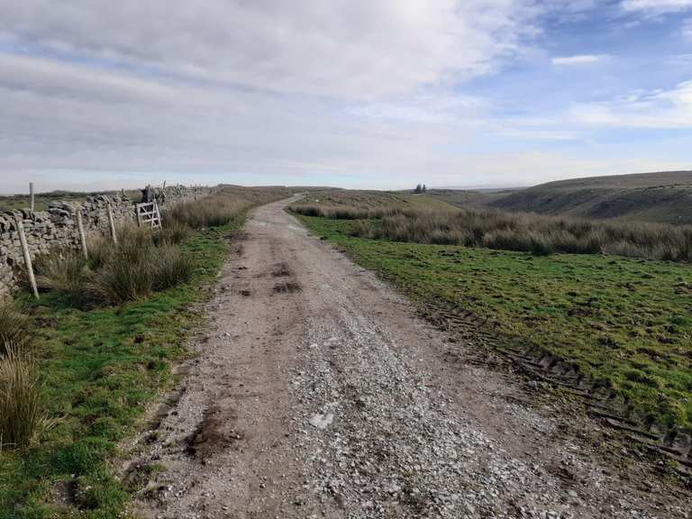 Top 7 Hikes and Walks around Roeburndale | Komoot