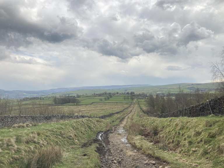 Attractions and Places To See around Halton East - Top 20 | Komoot