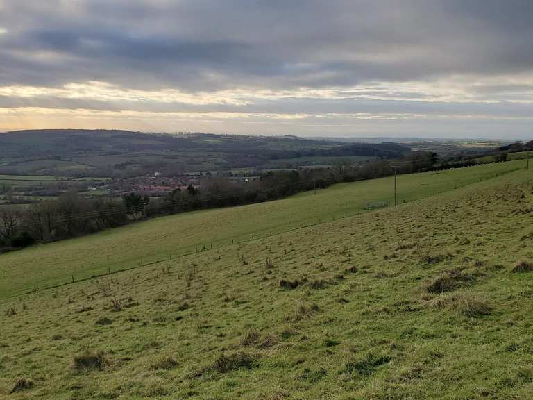 Top 8 Hikes and Walks around Gilling East | Komoot