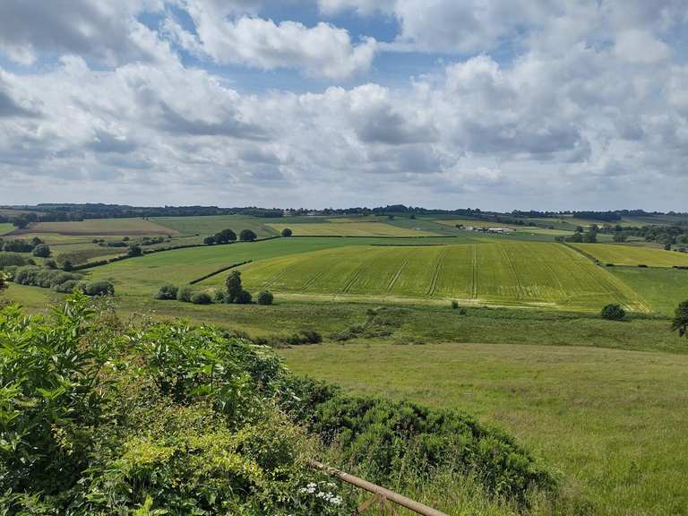 Top 10 Hikes and Walks around Sheriff Hutton | Komoot