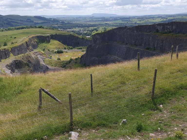 The best walks and hikes around Giggleswick | Komoot