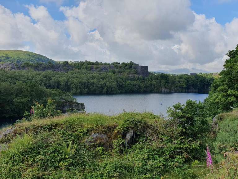 Top 10 Hikes and Walks around Llandwrog | Komoot