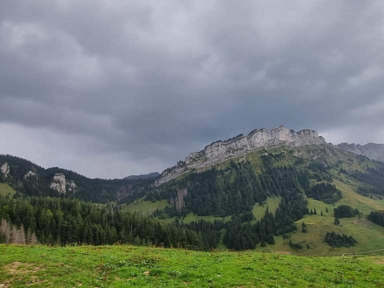 Die 10 schönsten Wanderungen rund um Hasle (LU) | Komoot