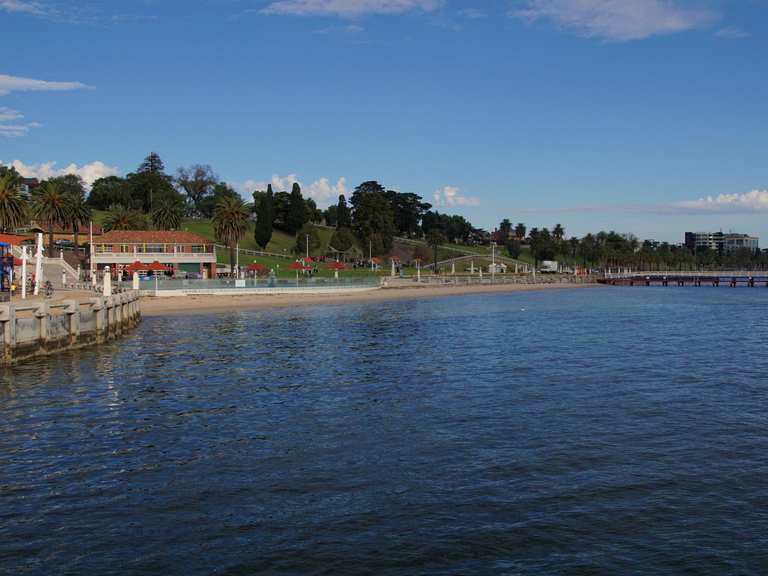 Top 10 Hikes and Walks in Lake Connewarre Wildlife Reserve | Komoot