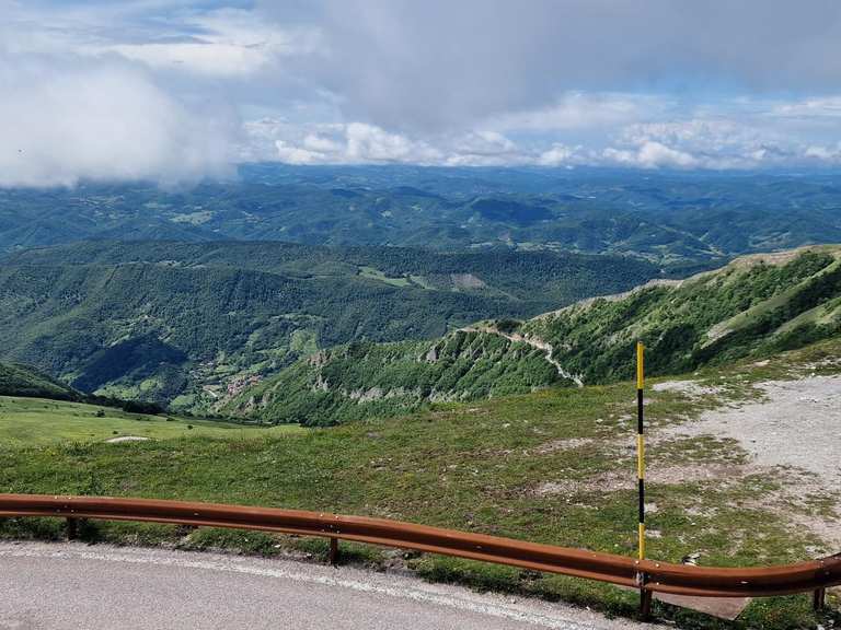 Le 10 escursioni e trekking migliori nei dintorni di Monte Nerone - Gola Di Gorgo A Cerbara | komoot