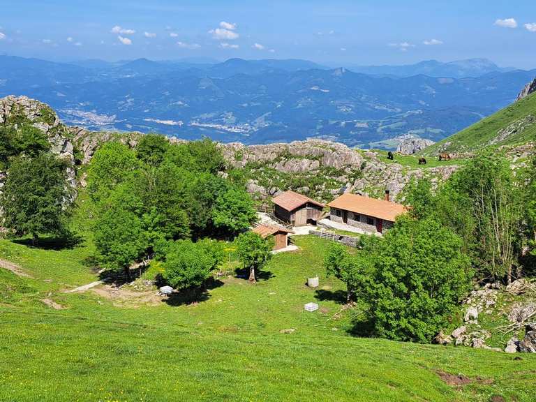 Top 10 Hikes and Walks in Aralar Parke Naturala/Parque Natural De ...