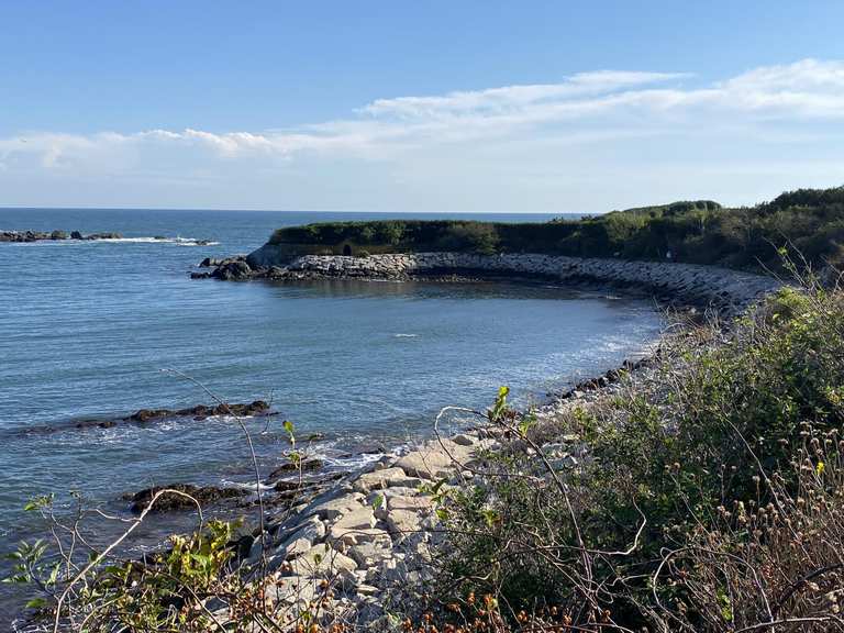 Top 10 Hikes and Walks in Brenton Point State Park | Komoot