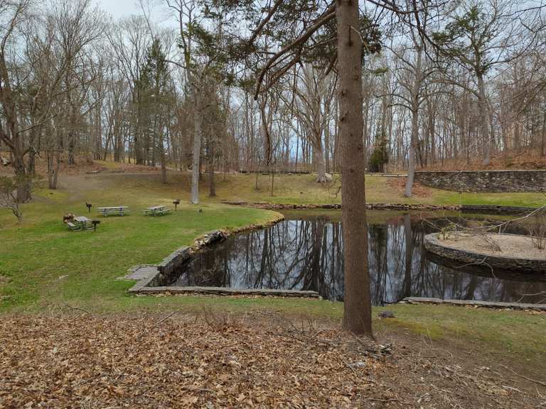 Top 10 Hikes and Walks in Connecticut Valley Railroad State Park Trail ...