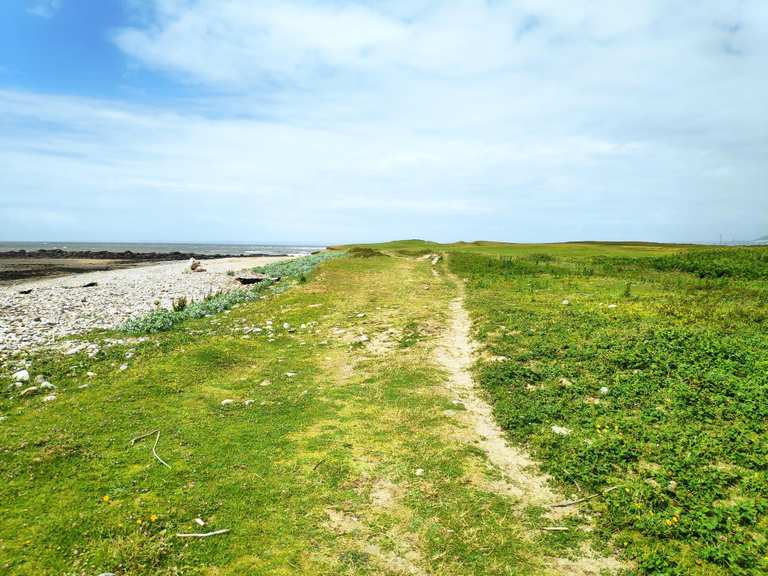 Top 10 Hikes and Walks around Kenfig Pool And Dunes National Nature ...