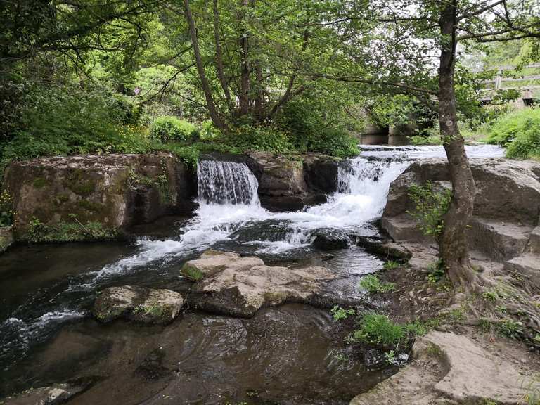 The best waterfall hikes and walks in Rome | Komoot