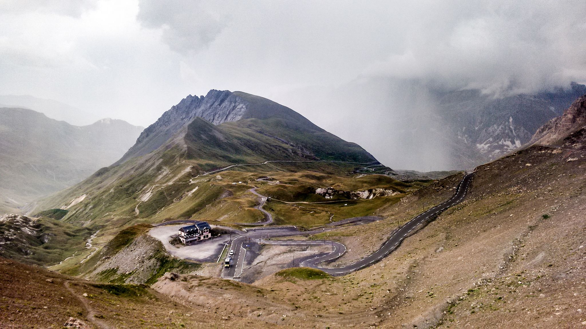 Les 20 plus beaux cols de montagne autour de la Savoie | Komoot