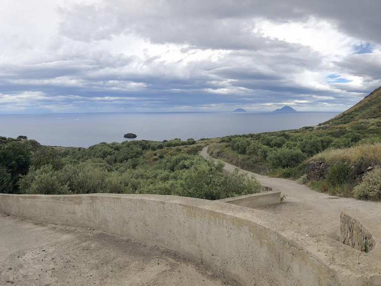 Top 10 Bike Rides and Cycling Routes around Aeolian Islands | Komoot