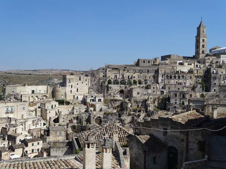 Top 10 Hikes and Walks around Park of the Rupestrian Churches of Matera ...