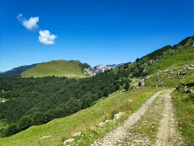 Top 14 Bike Rides and Cycling Routes around Parco naturale regionale ...