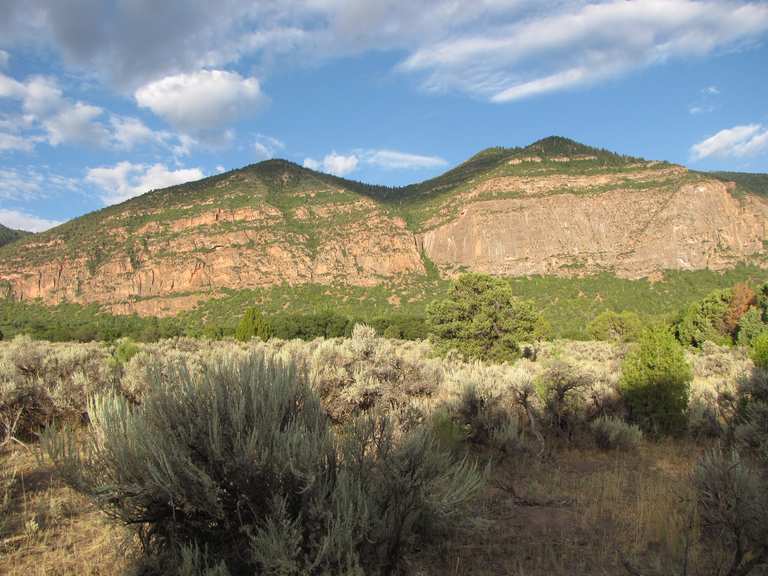 Top 6 Hikes and Walks in the Pavant Range | Komoot