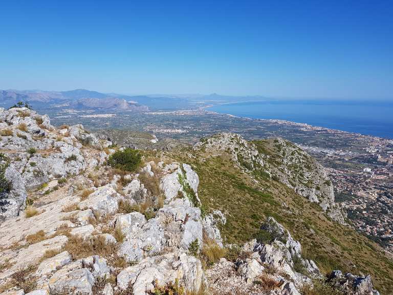 Las 10 rutas de senderismo más top en El Montgó | Komoot