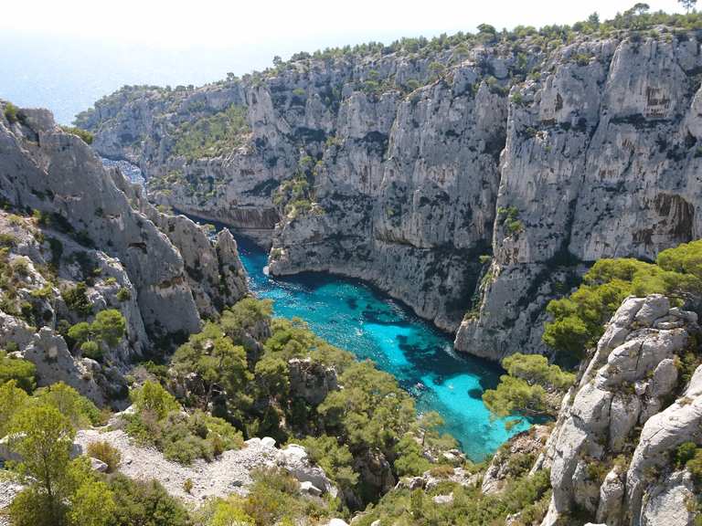 Top 10 randonnées et balades dans les Calanques | Komoot