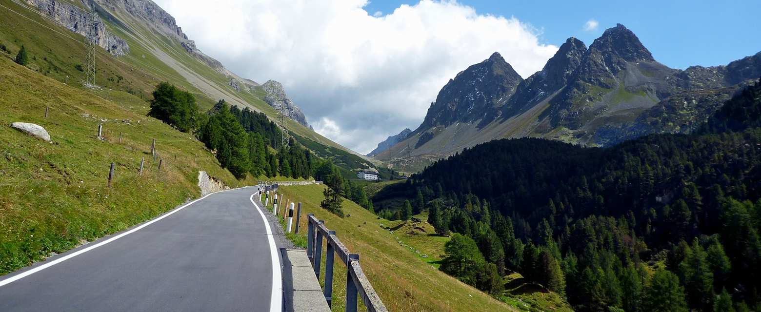 Top 10 Most Beautiful Road Biking Routes in Switzerland | Komoot