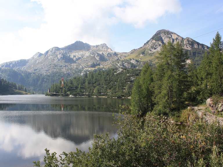 Top 5 Hikes and Walks around Foppolo | Komoot