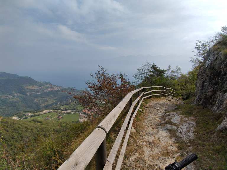 Le migliori itinerari e percorsi MTB nei dintorni di Tignale | komoot