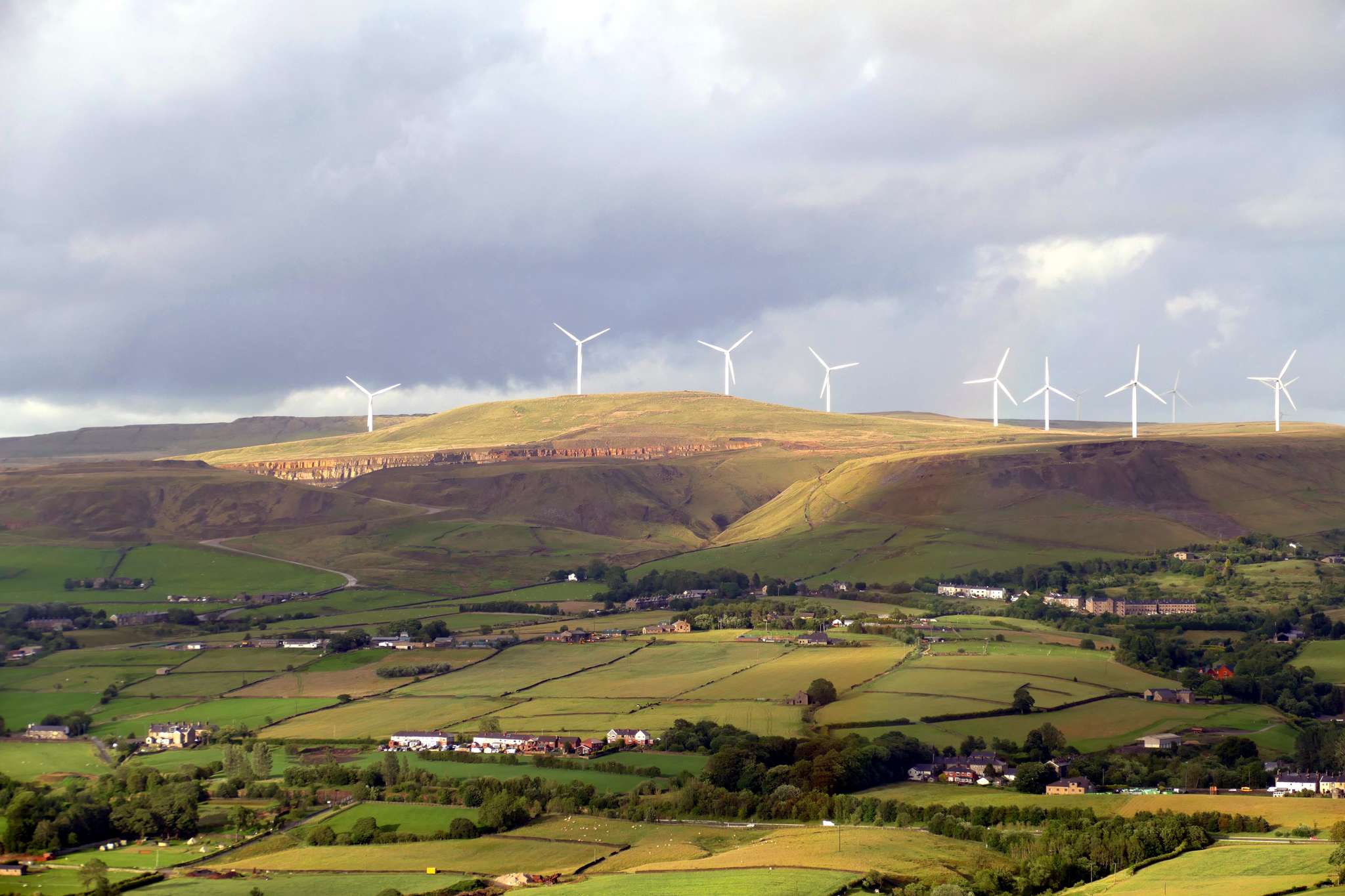 Top 10 Hikes and Walks around Bury | Komoot