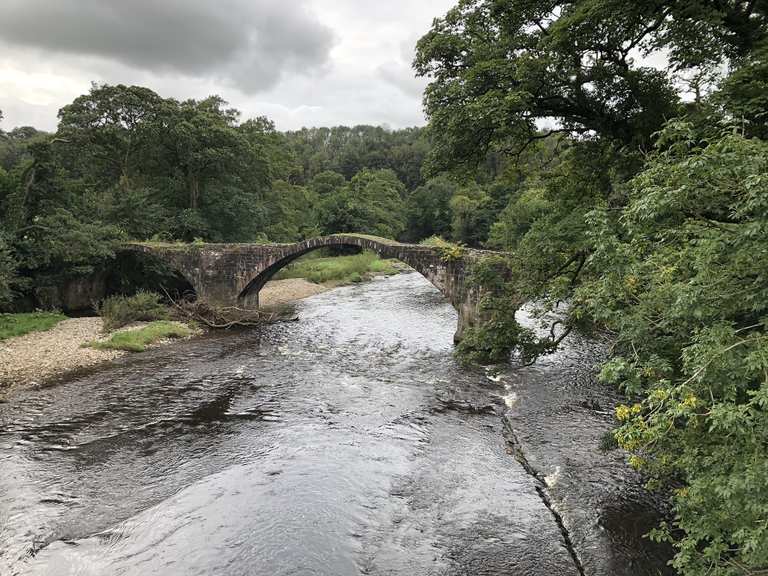 Top 10 Hikes and Walks around Ribble Valley | Komoot