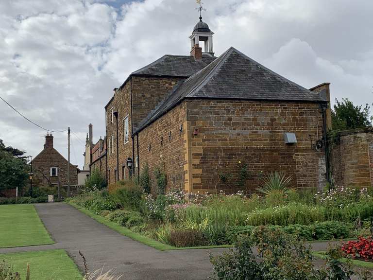 Attractions and Places To See around Northampton - Top 20 | Komoot