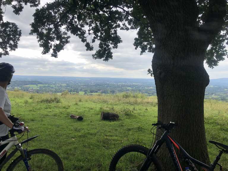 Top 10 Bike Rides and Cycling Routes around Reigate And Banstead | Komoot