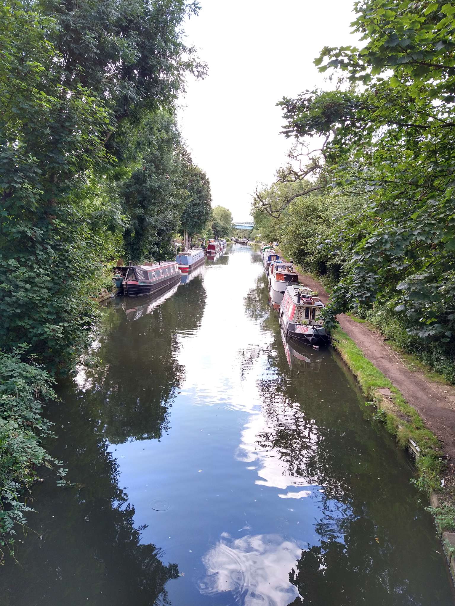 Top 10 Hikes and Walks around Watford | Komoot